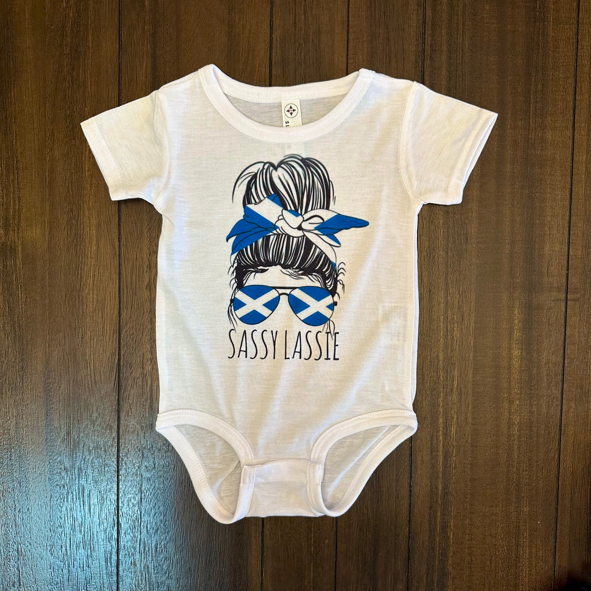 Infant Sassy Lassie Messy Bun and Aviators Onesies – Thistle & Stitch